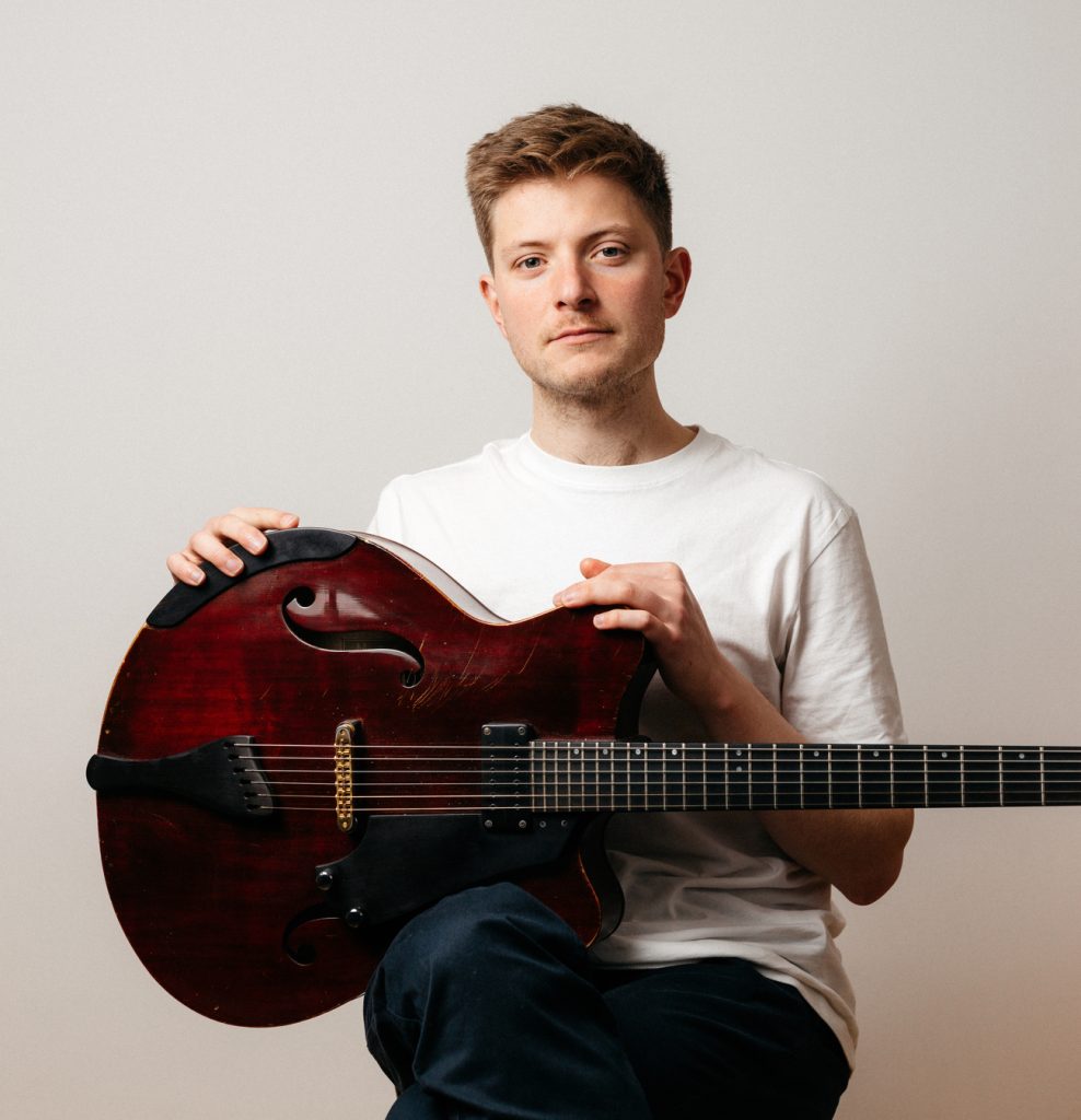 Tom Ollendorff - Open House (2023 FSNT) | Dark Blue Notes