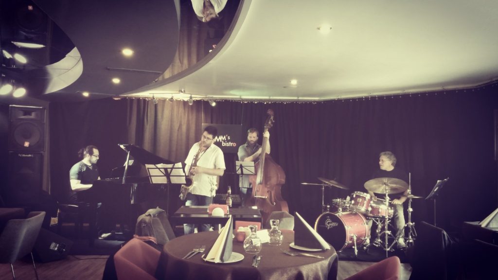 Can Kozlu ile Hayat ve Müzik Üzerine | Dark Blue Notes